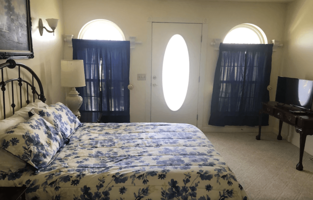 The Abbé House Inn – Martin Posse Travels